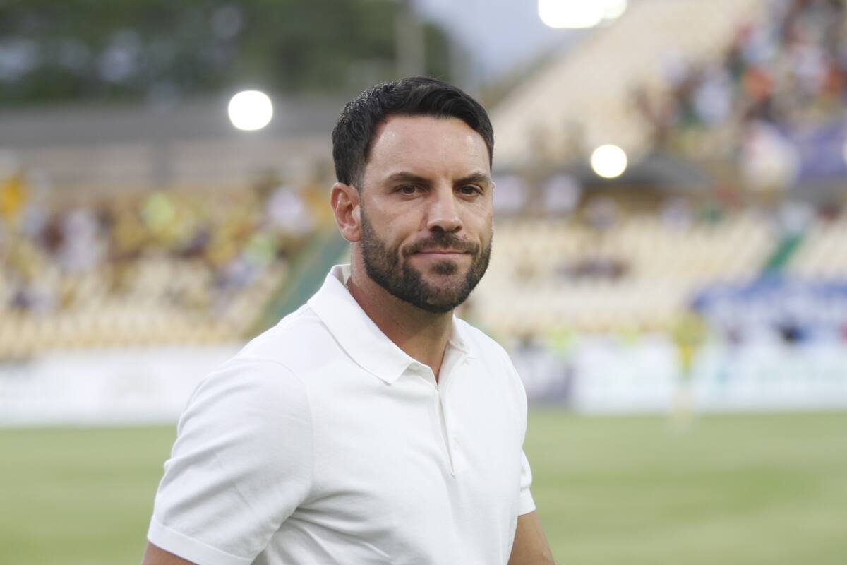 “Me tiene muy contento, esta muy comprometido": Viera habla sobre Teo y ...